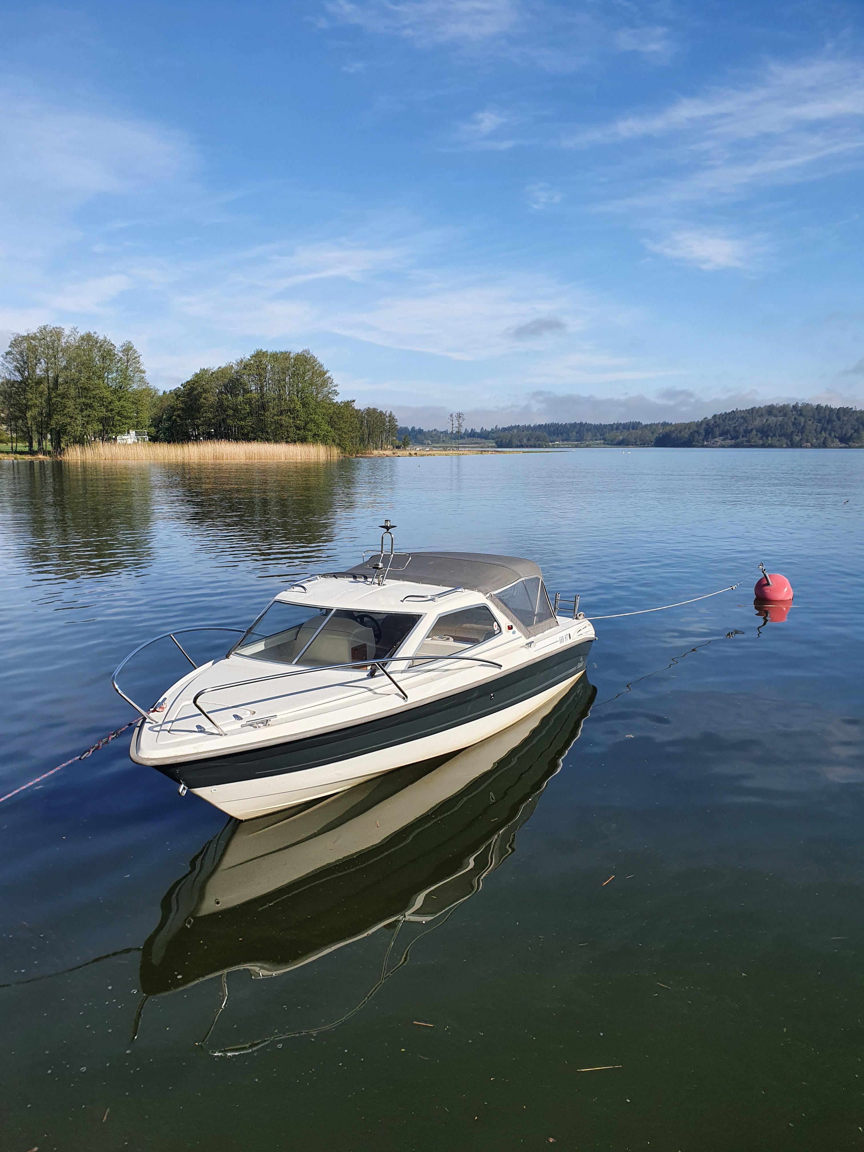 Båtmäklare Stockholm - Begagnade båtar säljes